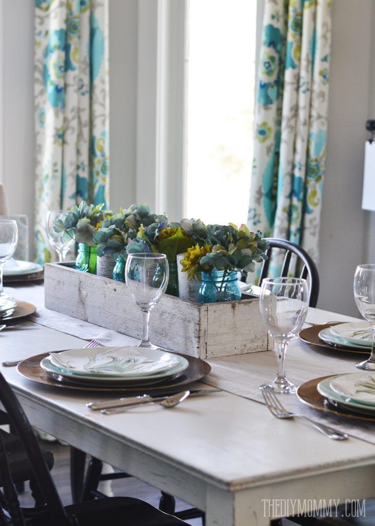 A Simple Teal, Green, and Gold Spring or Summer Tablescape (Video ...