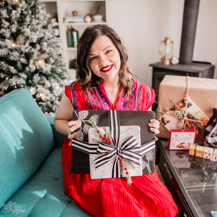 Free Printable Merry & Bright Christmas Wrapping Paper - Cozy DIY Home