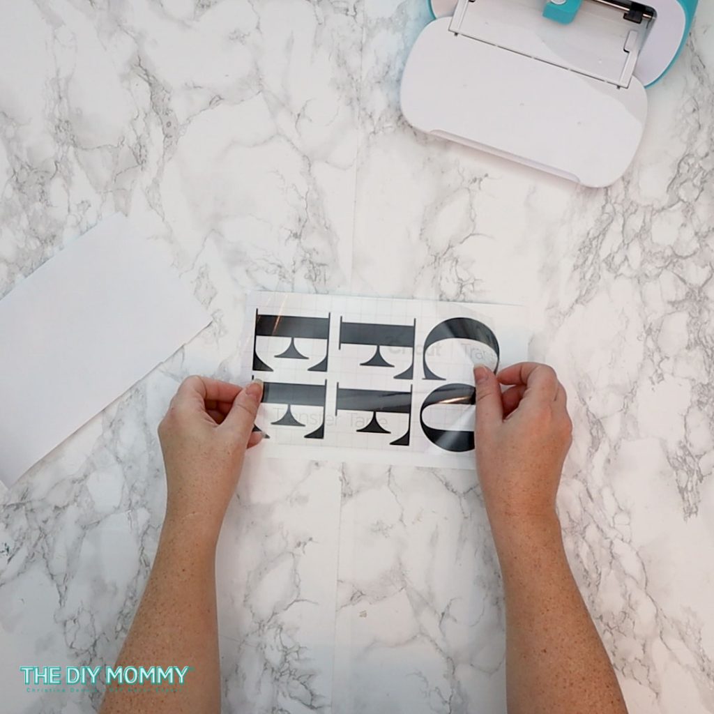 How to Make an Easy DIY Coffee Bar Sign with a Cricut - Cozy DIY Home