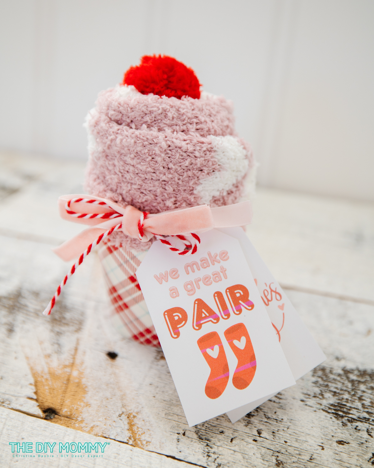 DIY Valentines Sock Cupcake Gift with Free Printable Gift Tags - Cozy ...